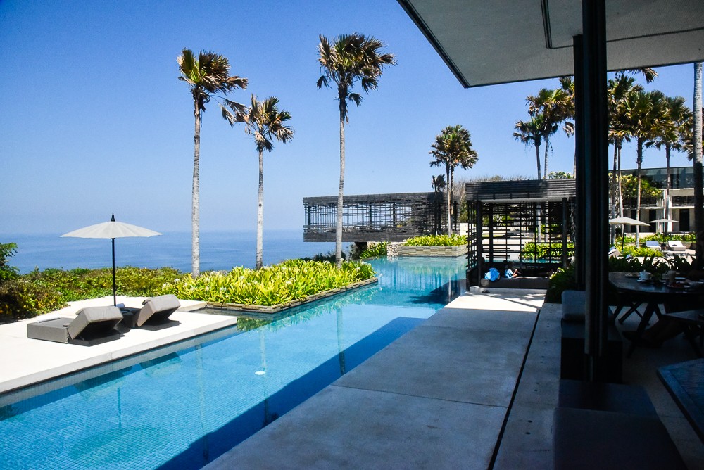 Alila Villas Uluwatu: A Beautiful Design Hotel in Bali - SilverSpoon London