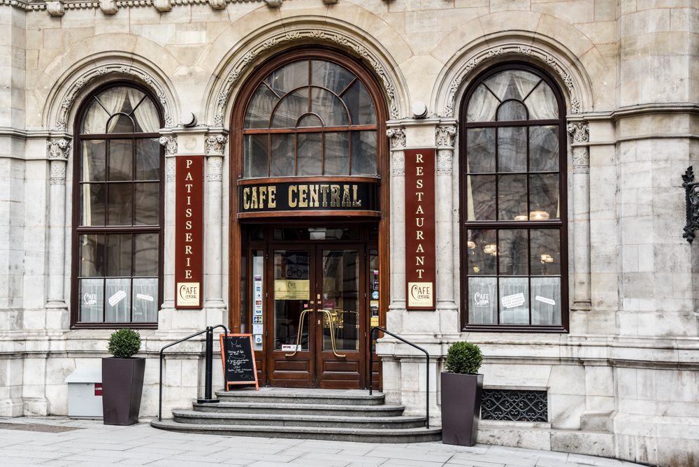 Fourteen Luxurious Things to Do in Vienna For Food Lovers - SilverSpoon ...